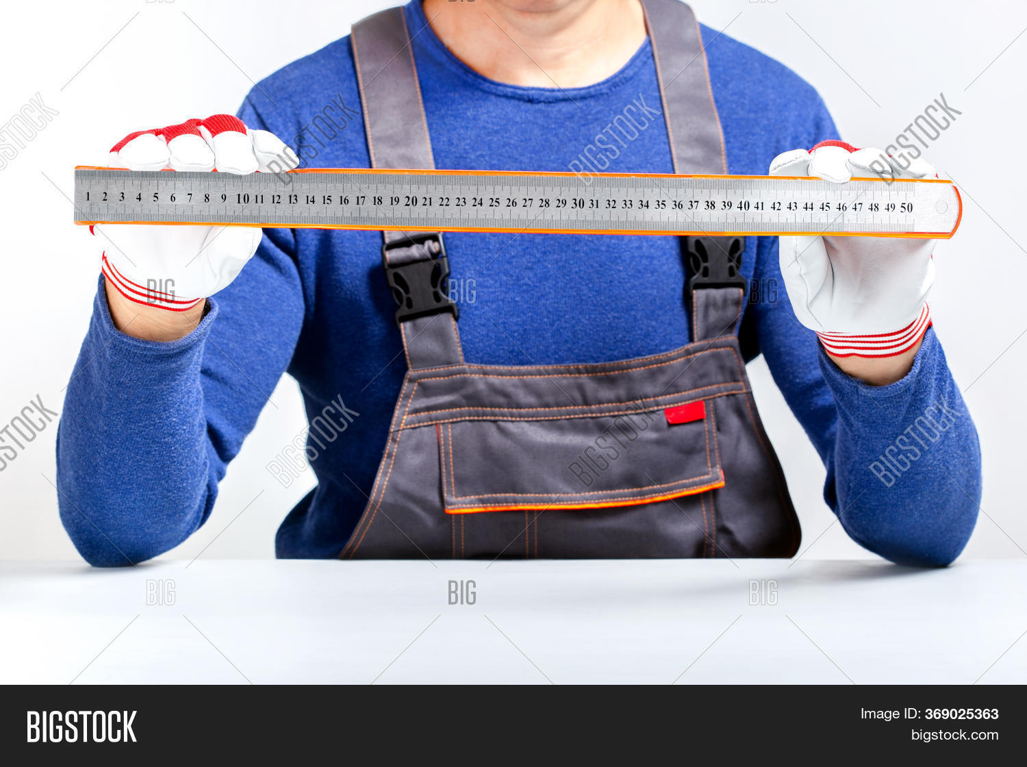 Builder Measures. Size Image & Photo (Free Trial) | Bigstock