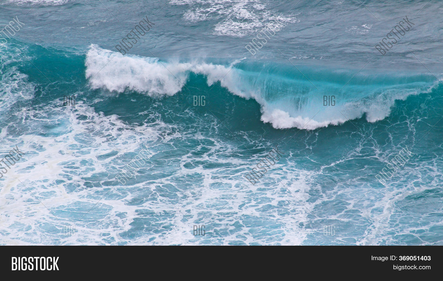 Breaking Ocean Wave Image & Photo (Free Trial) | Bigstock