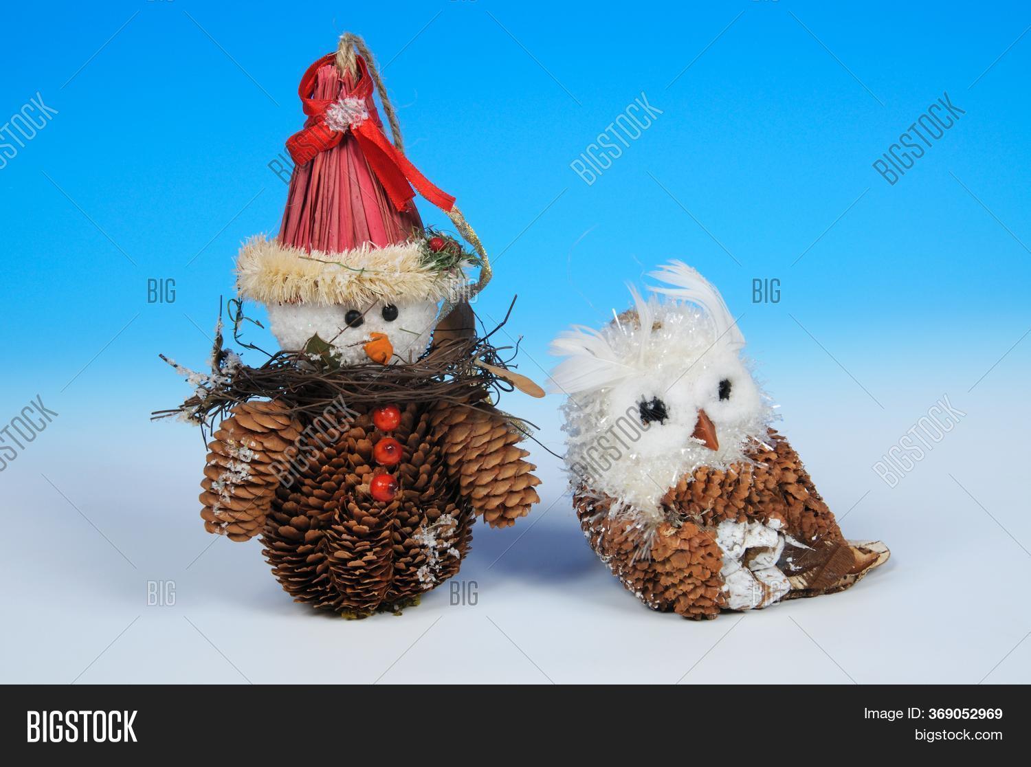 Snowman Owl Christmas Image & Photo (Free Trial) | Bigstock