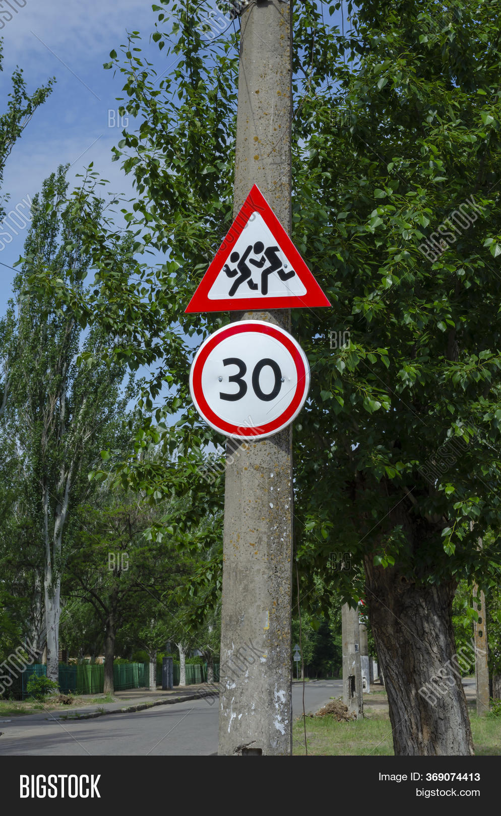 Road Sign Speed Limit Image & Photo (Free Trial) | Bigstock