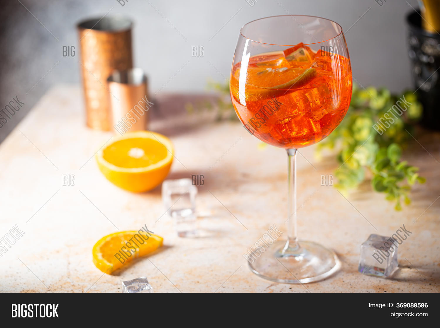 Aperol Spritz Cocktail Image & Photo (Free Trial) | Bigstock