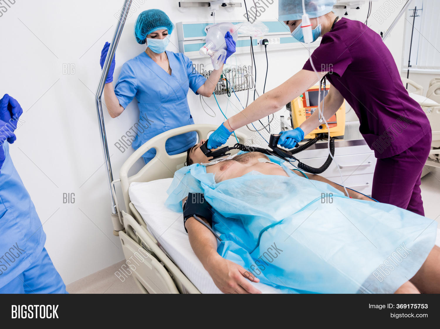Doctors Give Image & Photo (Free Trial) | Bigstock