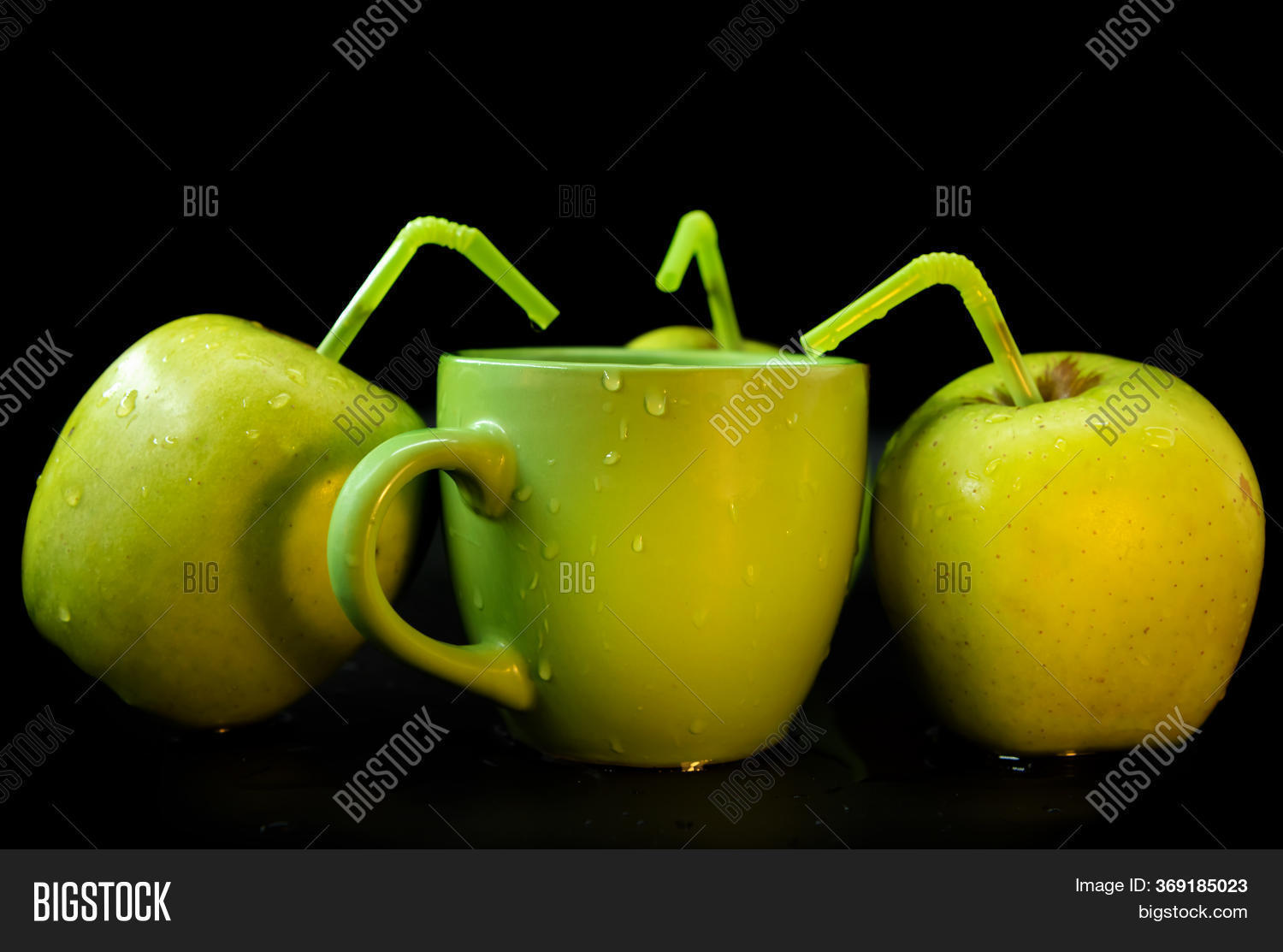 Green Apples Around Image & Photo (Free Trial) | Bigstock