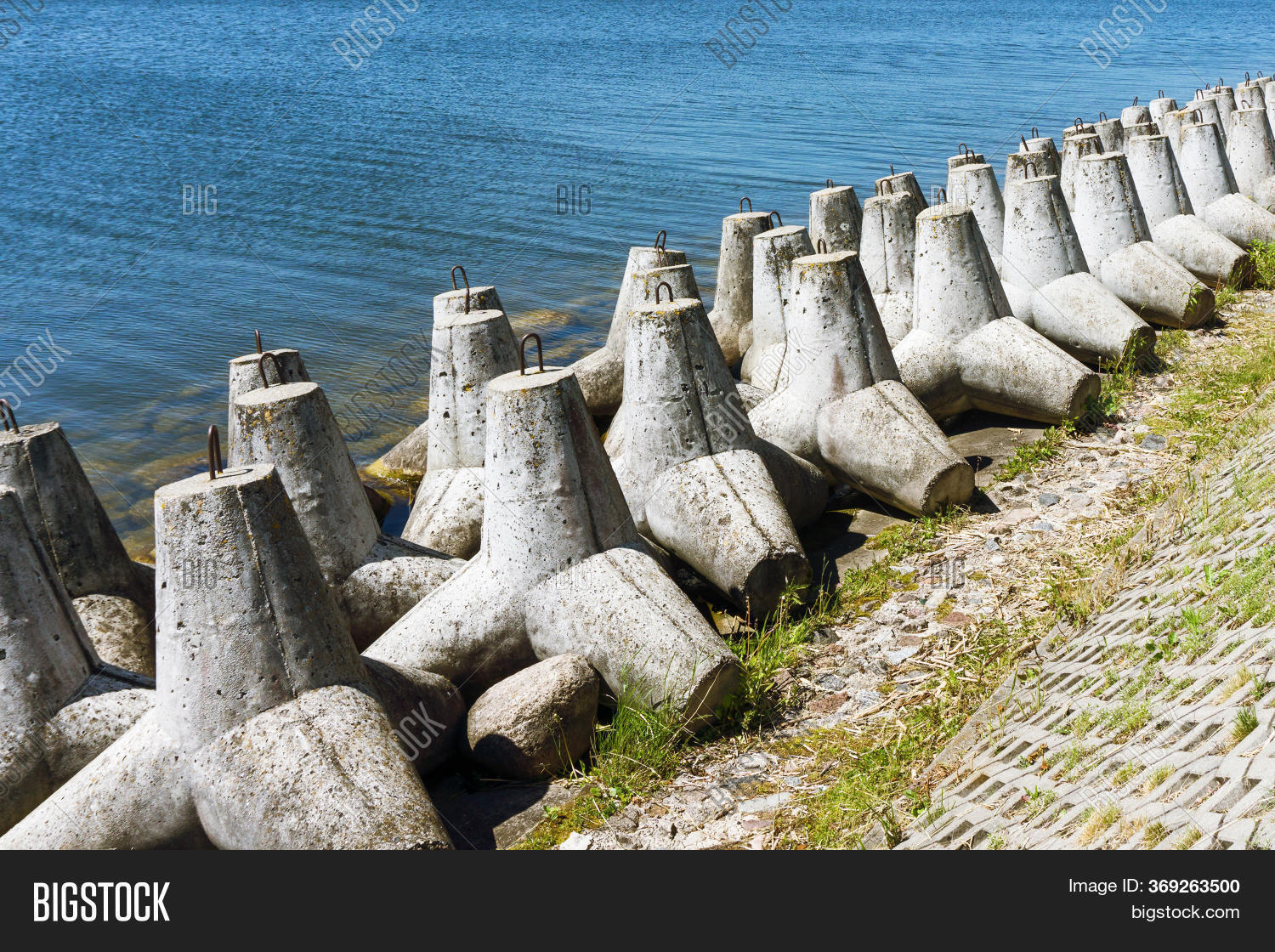 Concrete Breakwater Image & Photo (Free Trial) | Bigstock