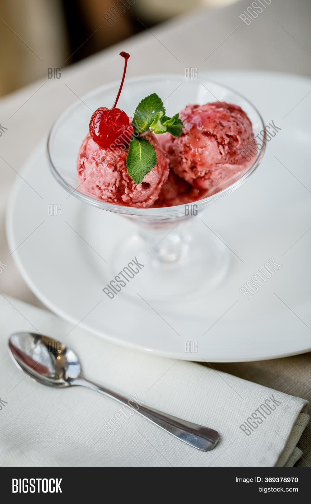 Raspberry Sorbet Glass Image & Photo (Free Trial) | Bigstock