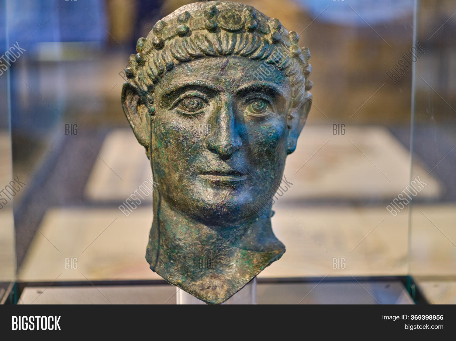 Bronze Bust Roman Image & Photo (Free Trial) | Bigstock