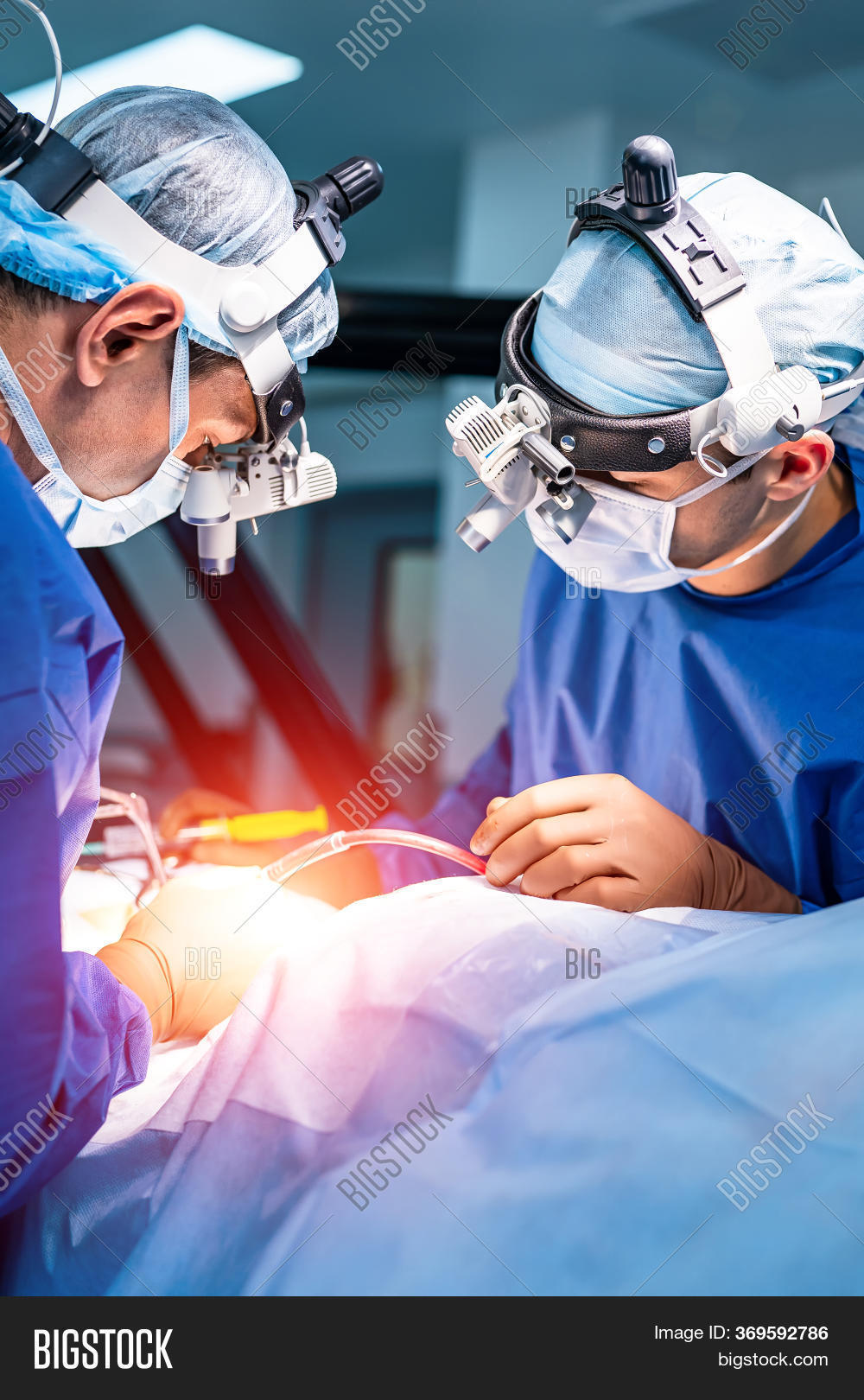 Operating Room Surgery Image & Photo (Free Trial) | Bigstock
