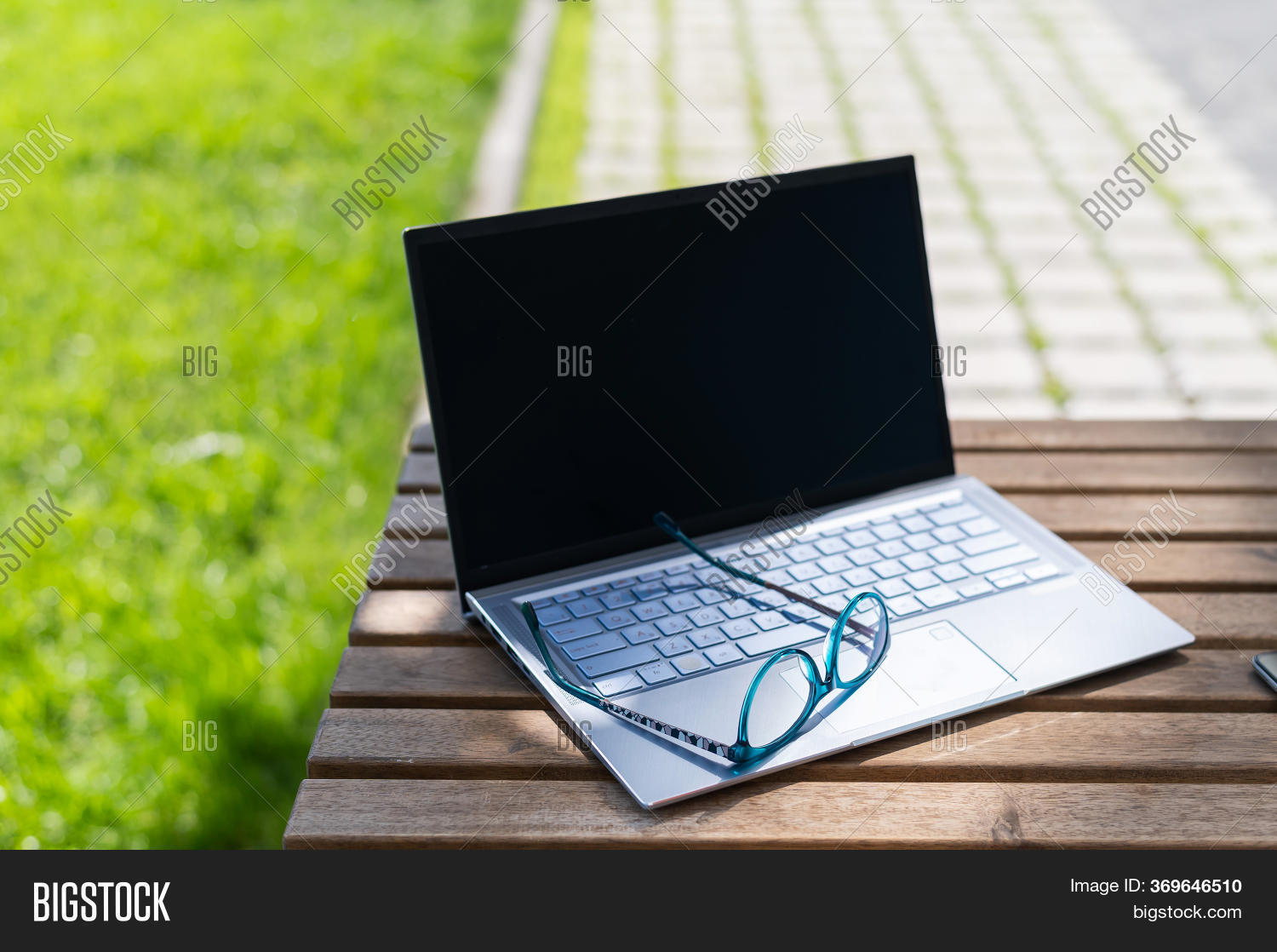 Close- Glasses Laptop Image & Photo (Free Trial) | Bigstock