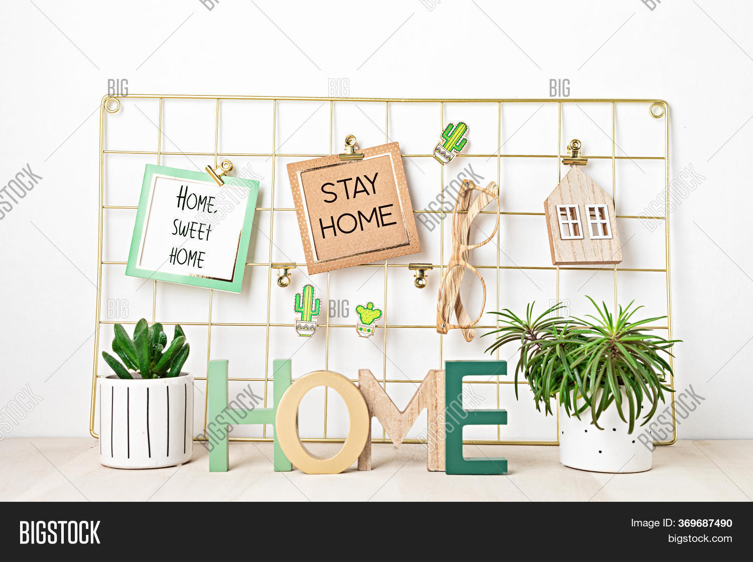 Mockup Mesh Board Image & Photo (Free Trial) | Bigstock