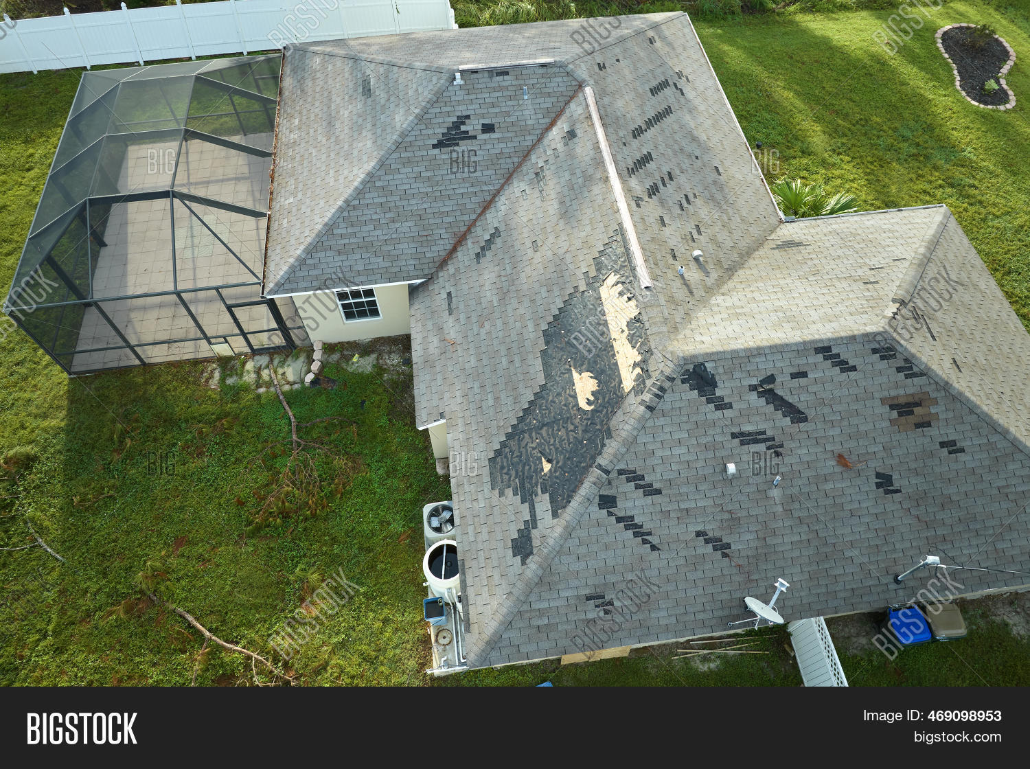 Wind Damaged House Image & Photo (Free Trial) | Bigstock