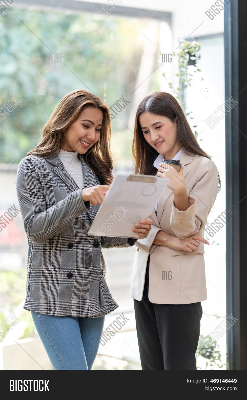 Smart Business People Image & Photo (Free Trial) | Bigstock