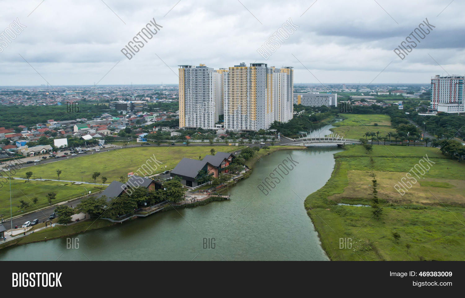 Appartement Summarecon Image & Photo (Free Trial) | Bigstock