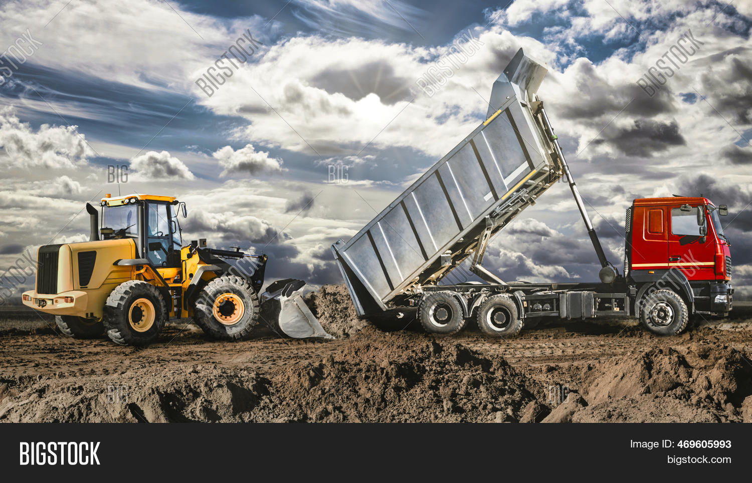 Dump Truck Unloads Image & Photo (Free Trial) | Bigstock