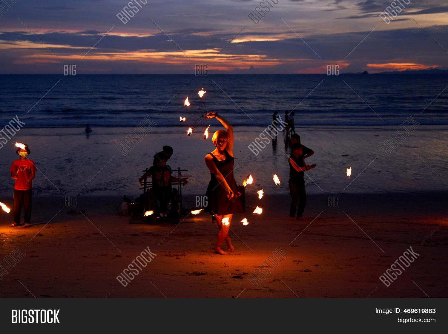 Street Performers Put Image & Photo (Free Trial) | Bigstock