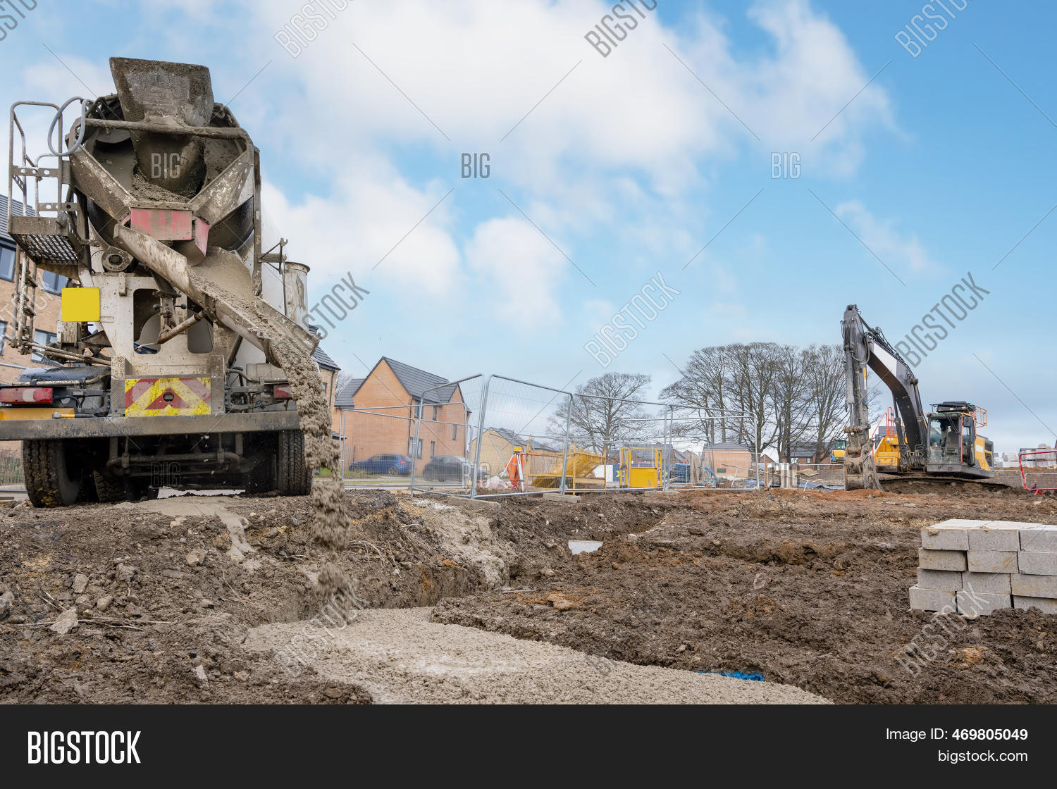 Ready-mix Semi-dry Image & Photo (Free Trial) | Bigstock