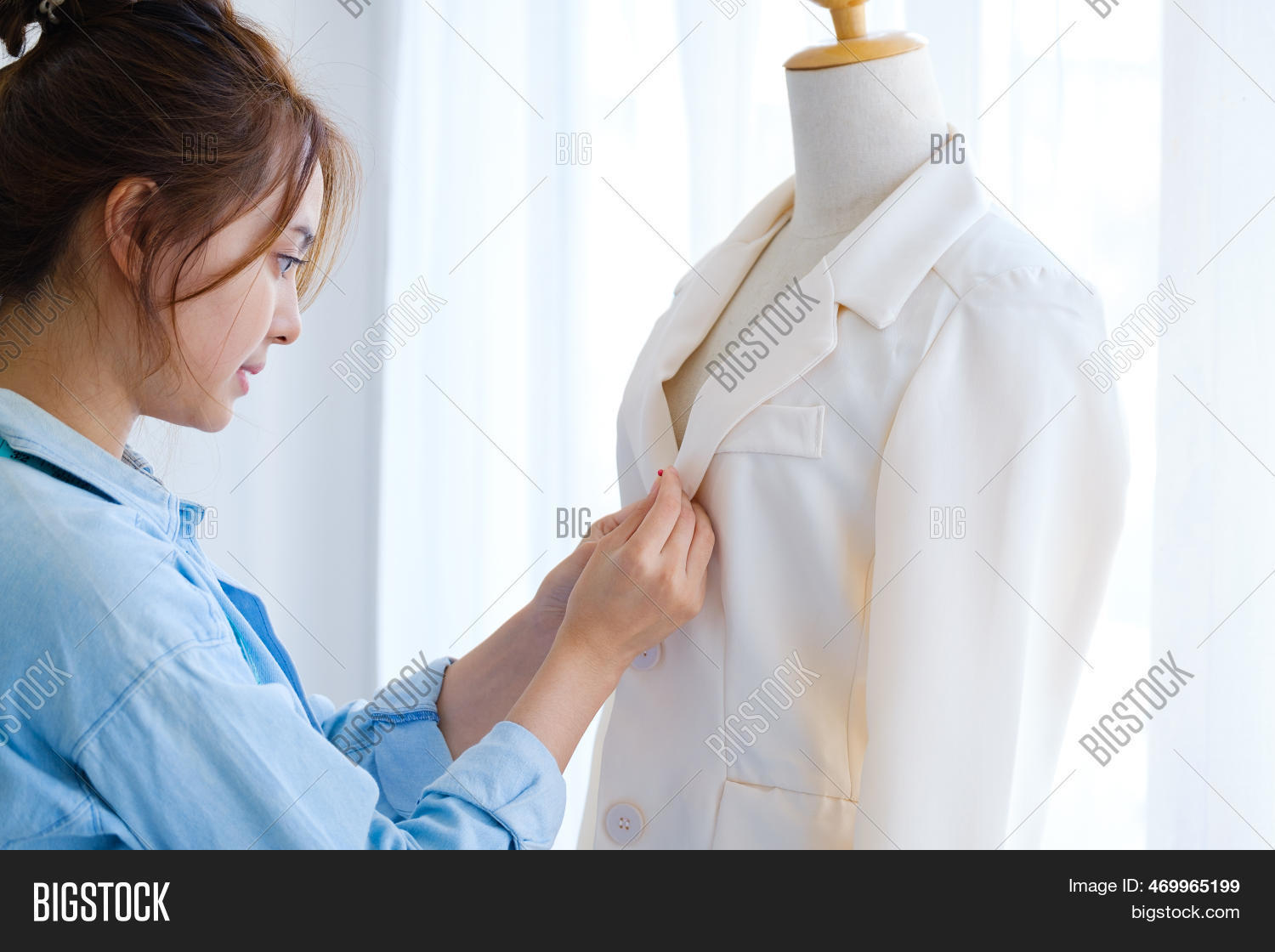 Professional Fashion Image & Photo (Free Trial) | Bigstock