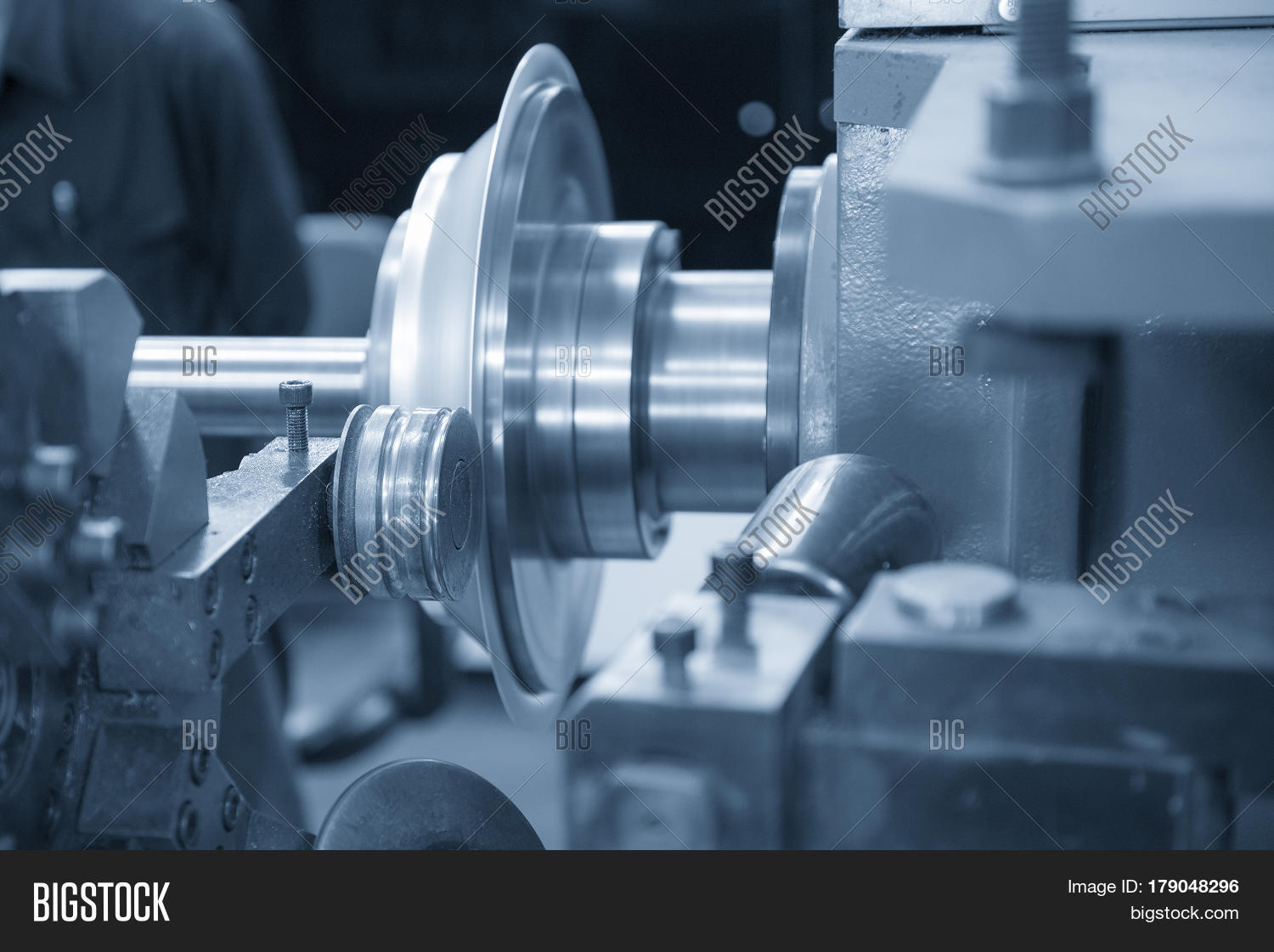 CNC Spinning Machine Image & Photo (Free Trial) | Bigstock