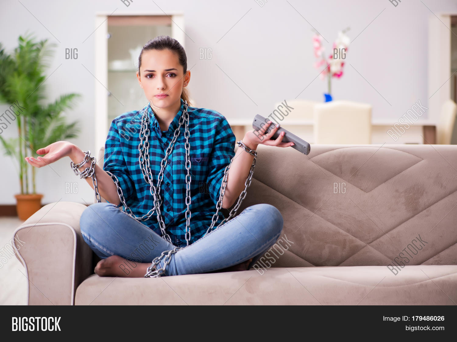Young Girl Addicted Tv Image & Photo (Free Trial) | Bigstock