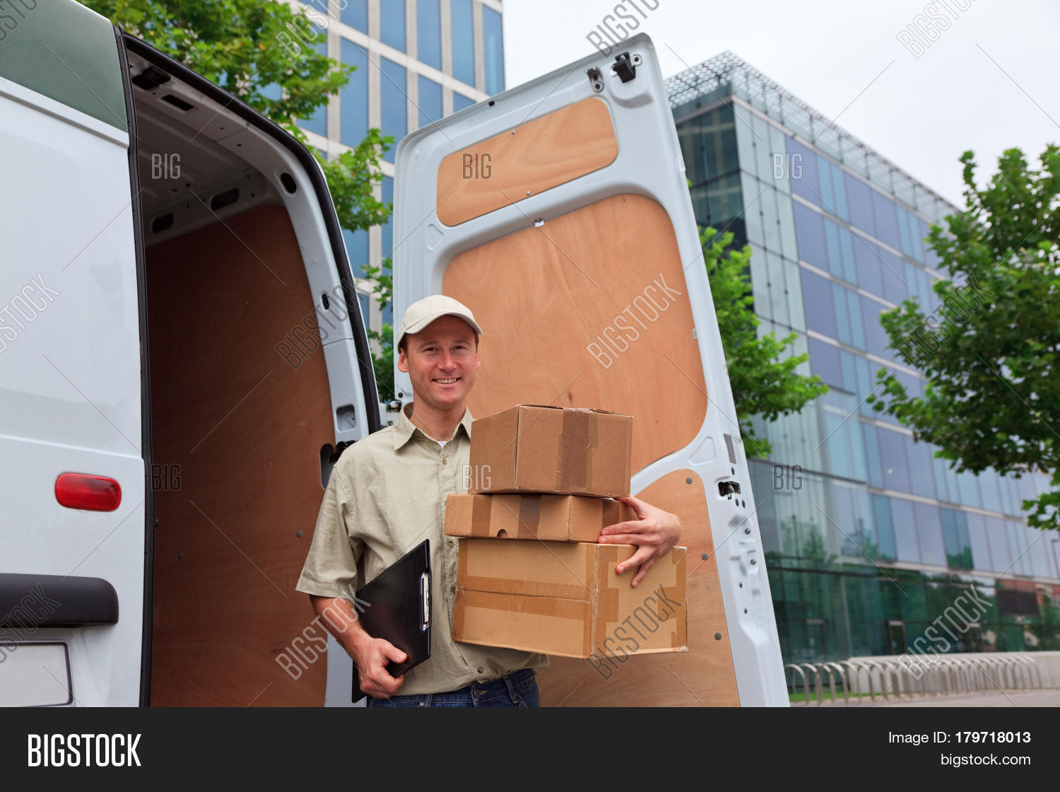 Smiling Delivery Image & Photo (Free Trial) | Bigstock