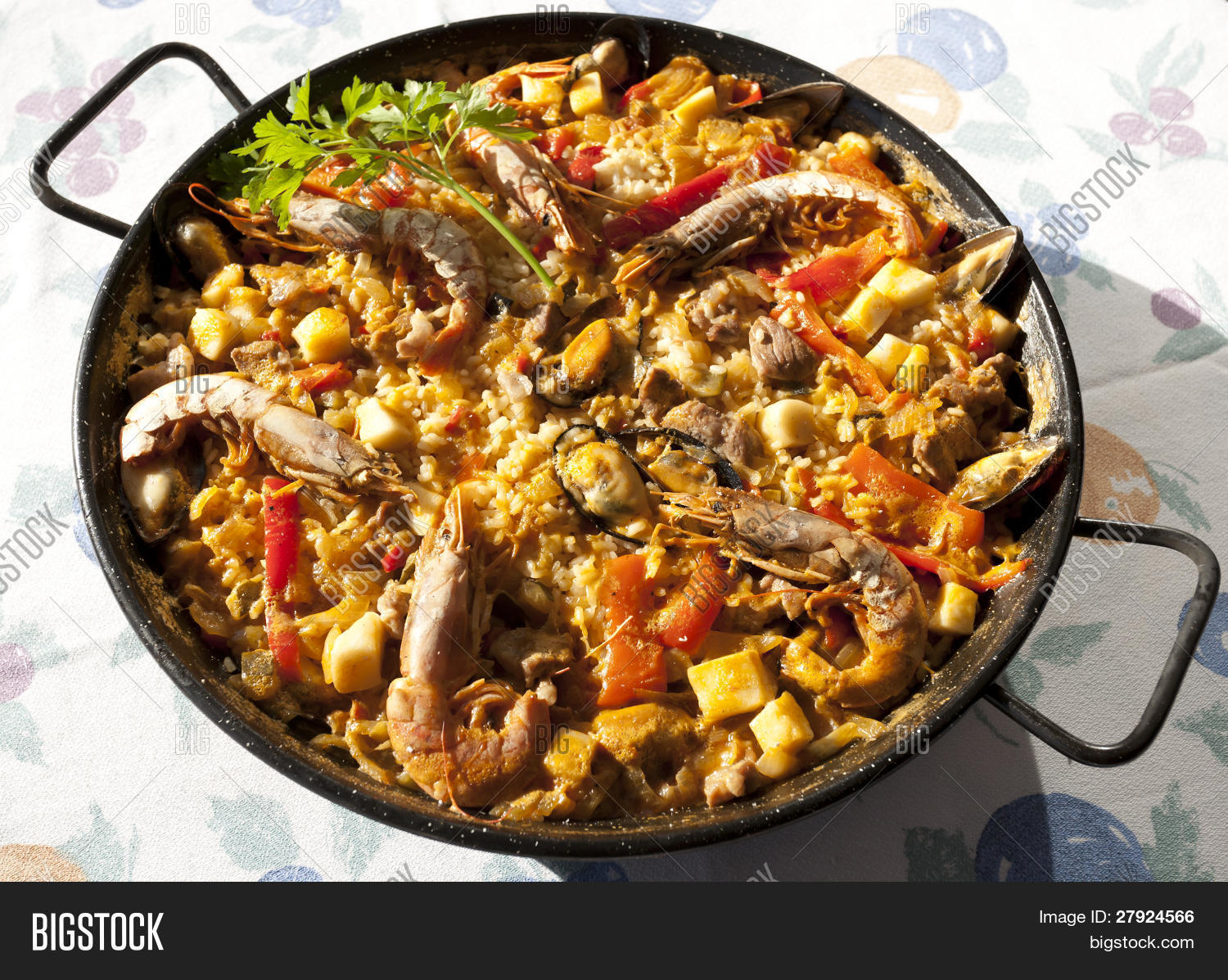 Paella Rice Image & Photo (Free Trial) | Bigstock