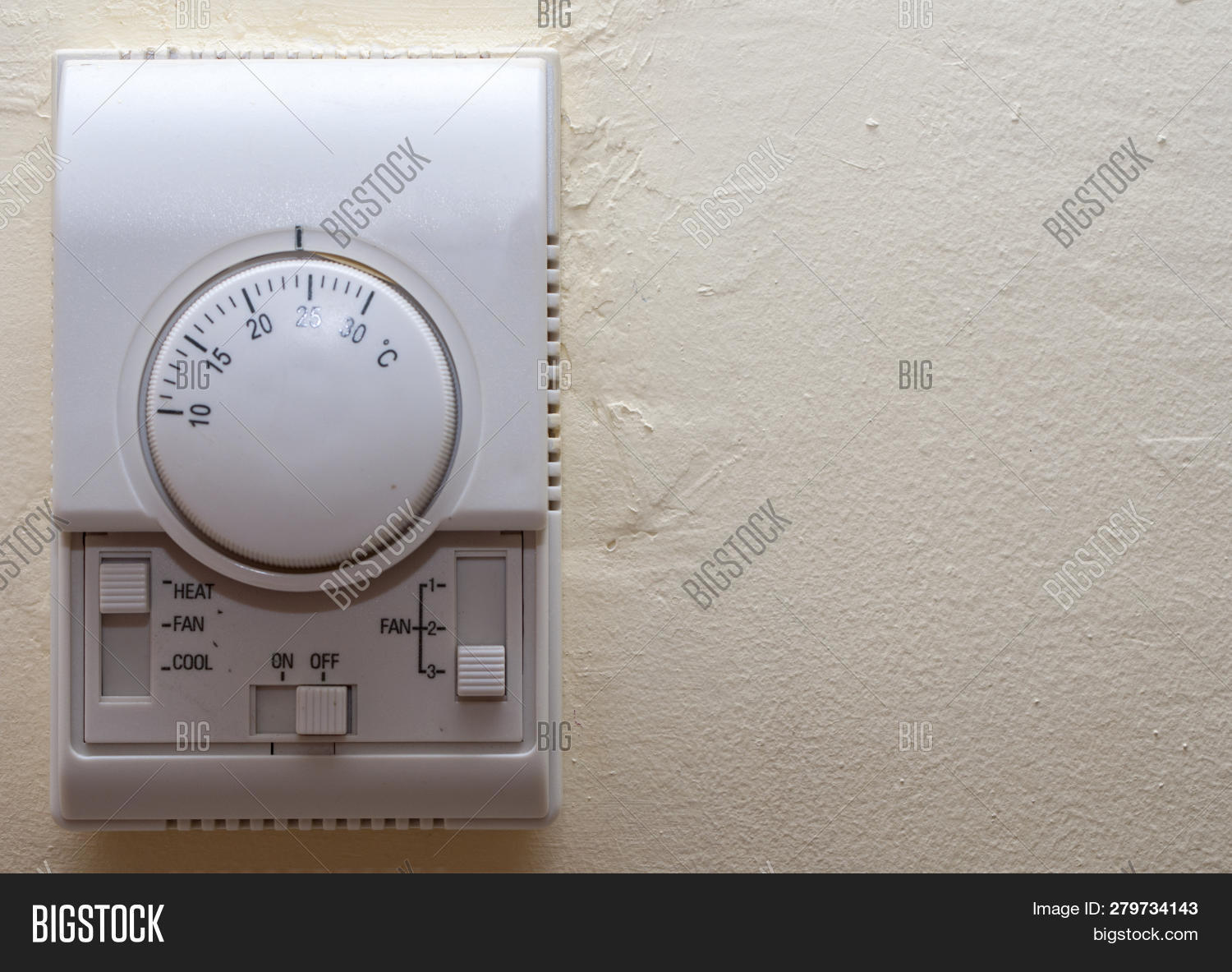 Temperature Controller Image & Photo (Free Trial) | Bigstock