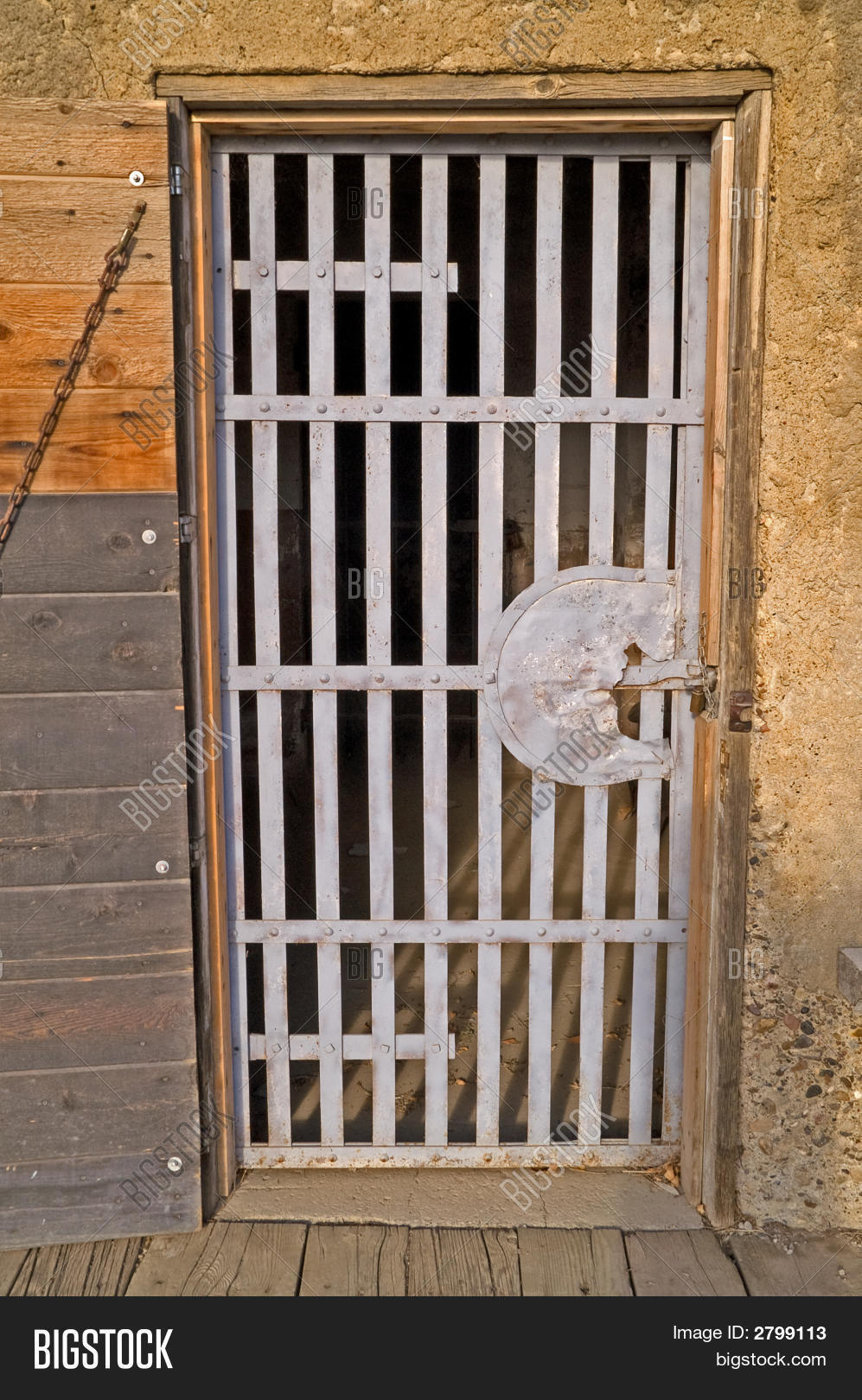 Jail Door Image & Photo (Free Trial) | Bigstock