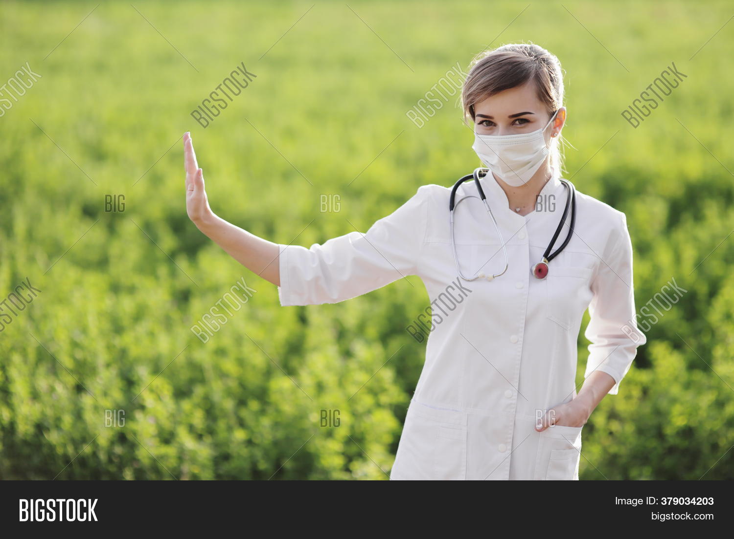 Female Doctor Medical Image & Photo (Free Trial) | Bigstock
