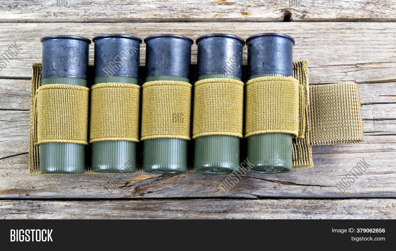 12 Gauge Shotgun Image & Photo (Free Trial) | Bigstock