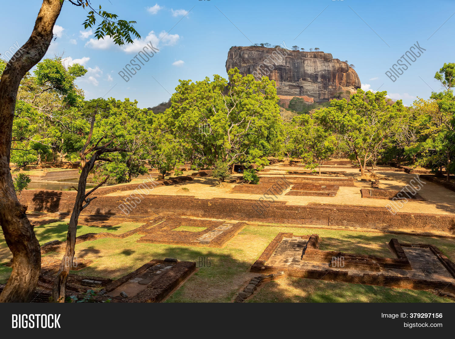 Sigiriya Sinhagiri Image & Photo (Free Trial) | Bigstock