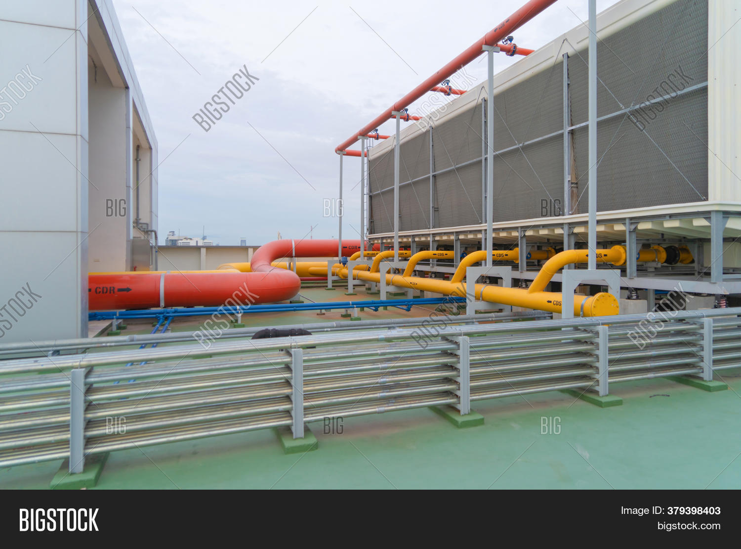 Chiller Tower Cooling Tower Rooftop Office Building System