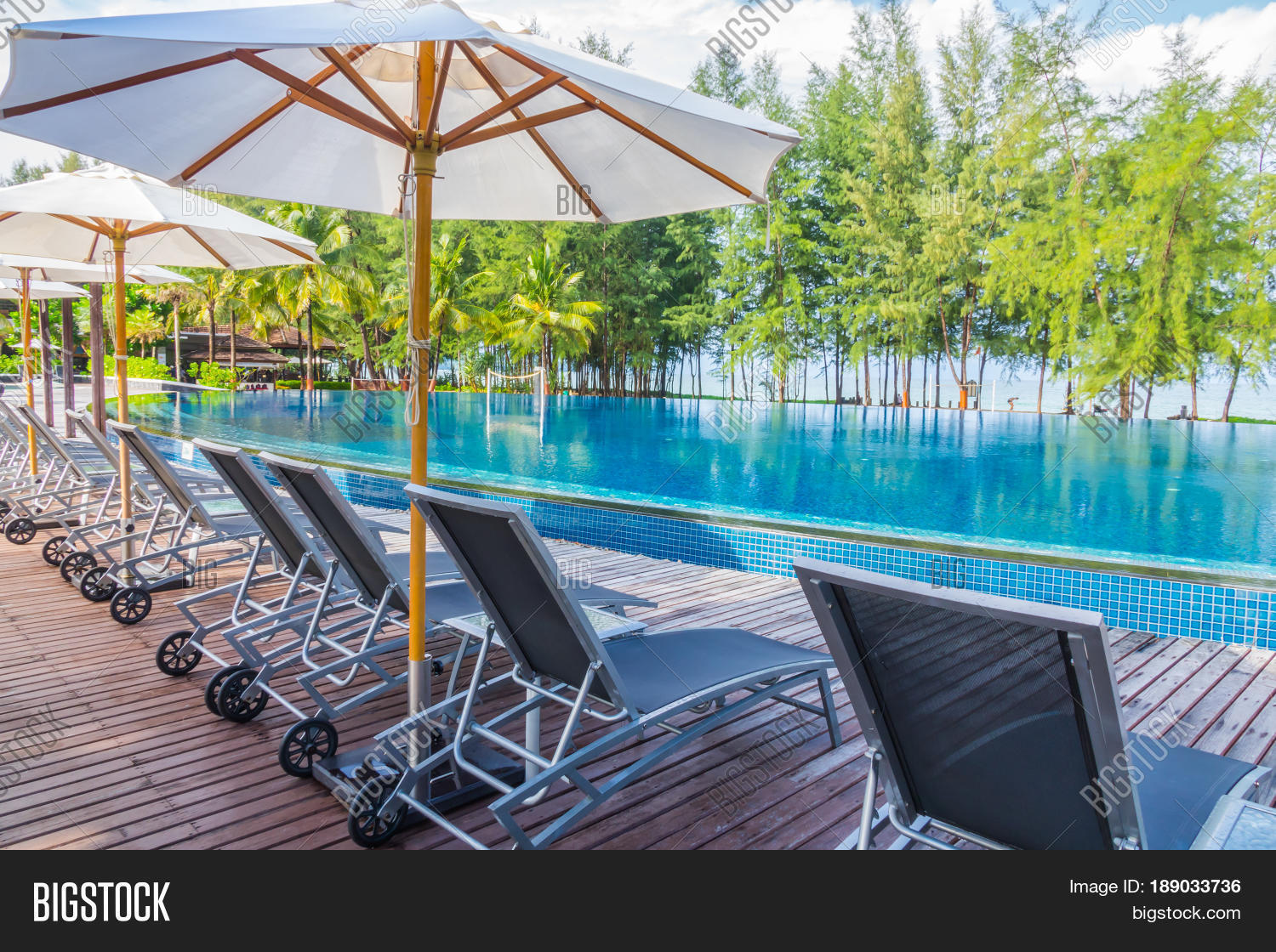 Swimming Pool Relaxing Image & Photo (Free Trial) | Bigstock