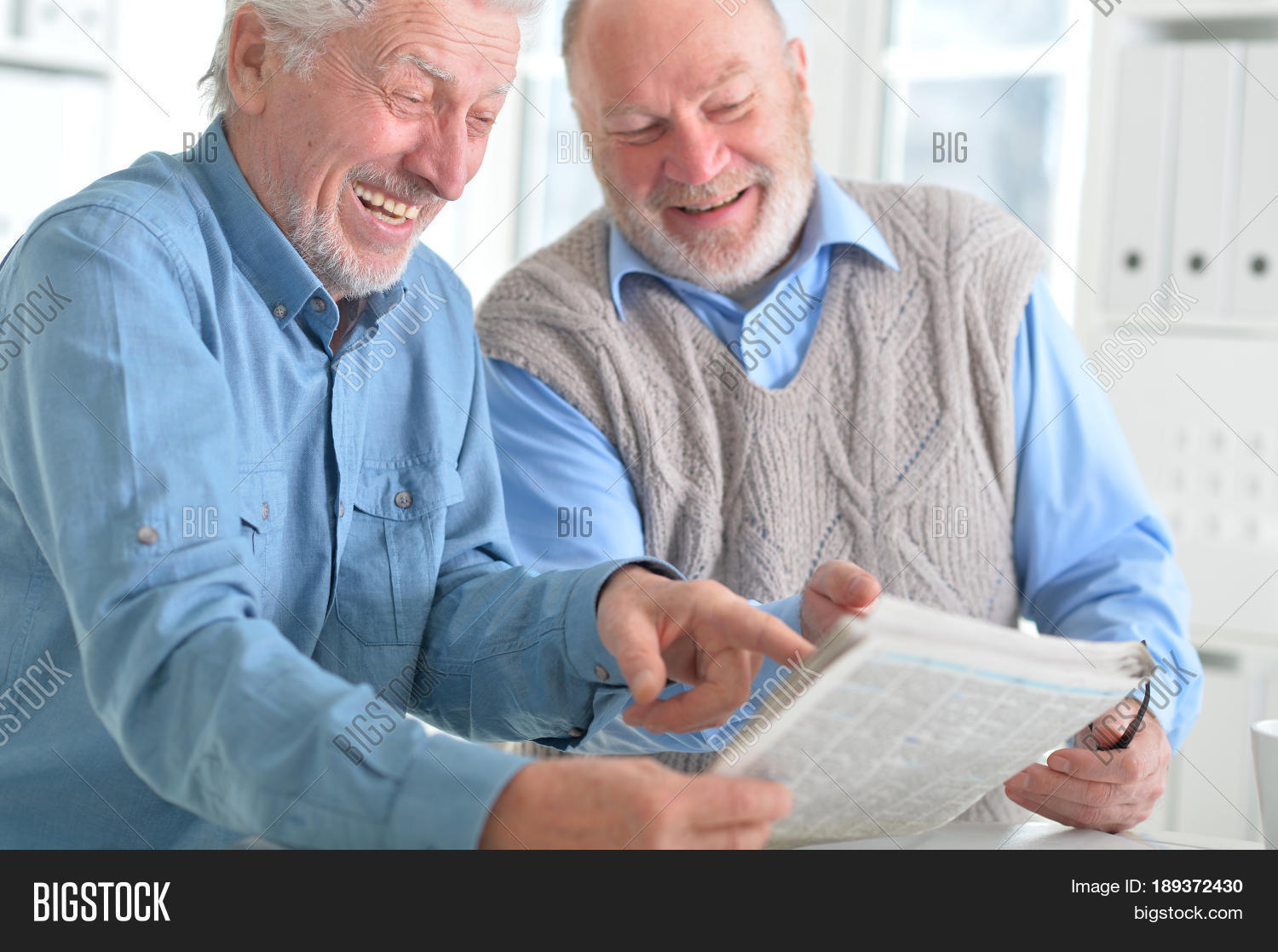 Old Men Reading Image & Photo (Free Trial) | Bigstock