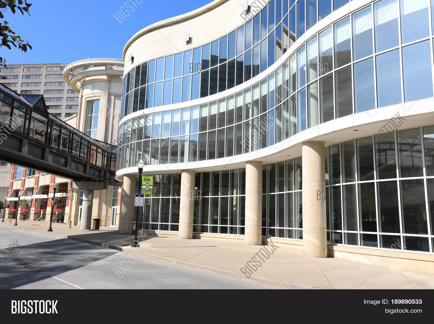 LEXINGTON, KENTUCKY - Image & Photo (Free Trial) | Bigstock