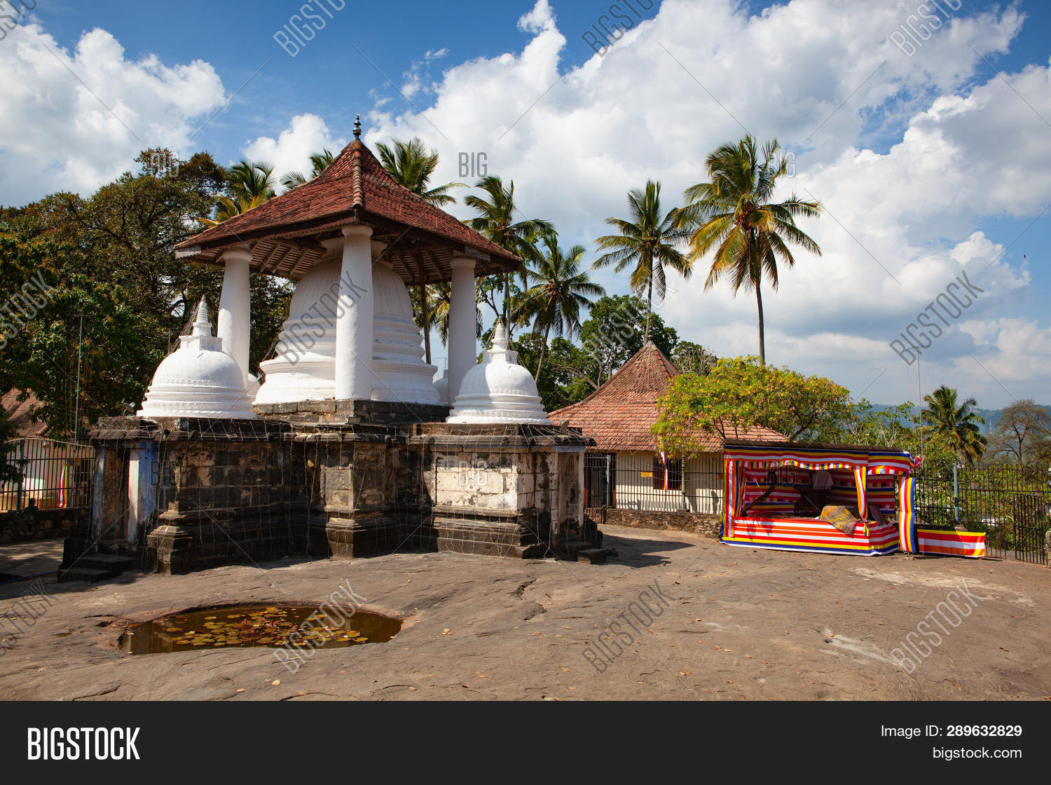 Pilimathalawa, Sri Image & Photo (Free Trial) | Bigstock