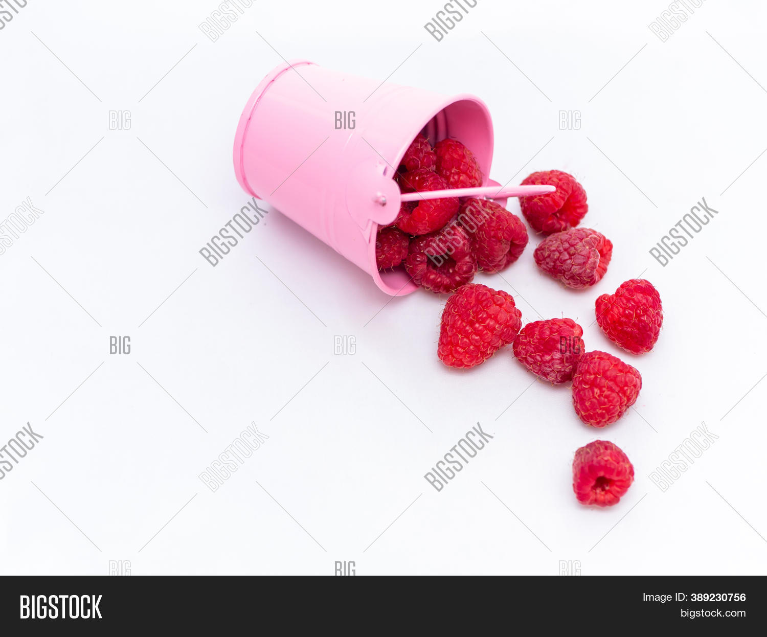 Red Ripe Raspberries Image & Photo (Free Trial) | Bigstock