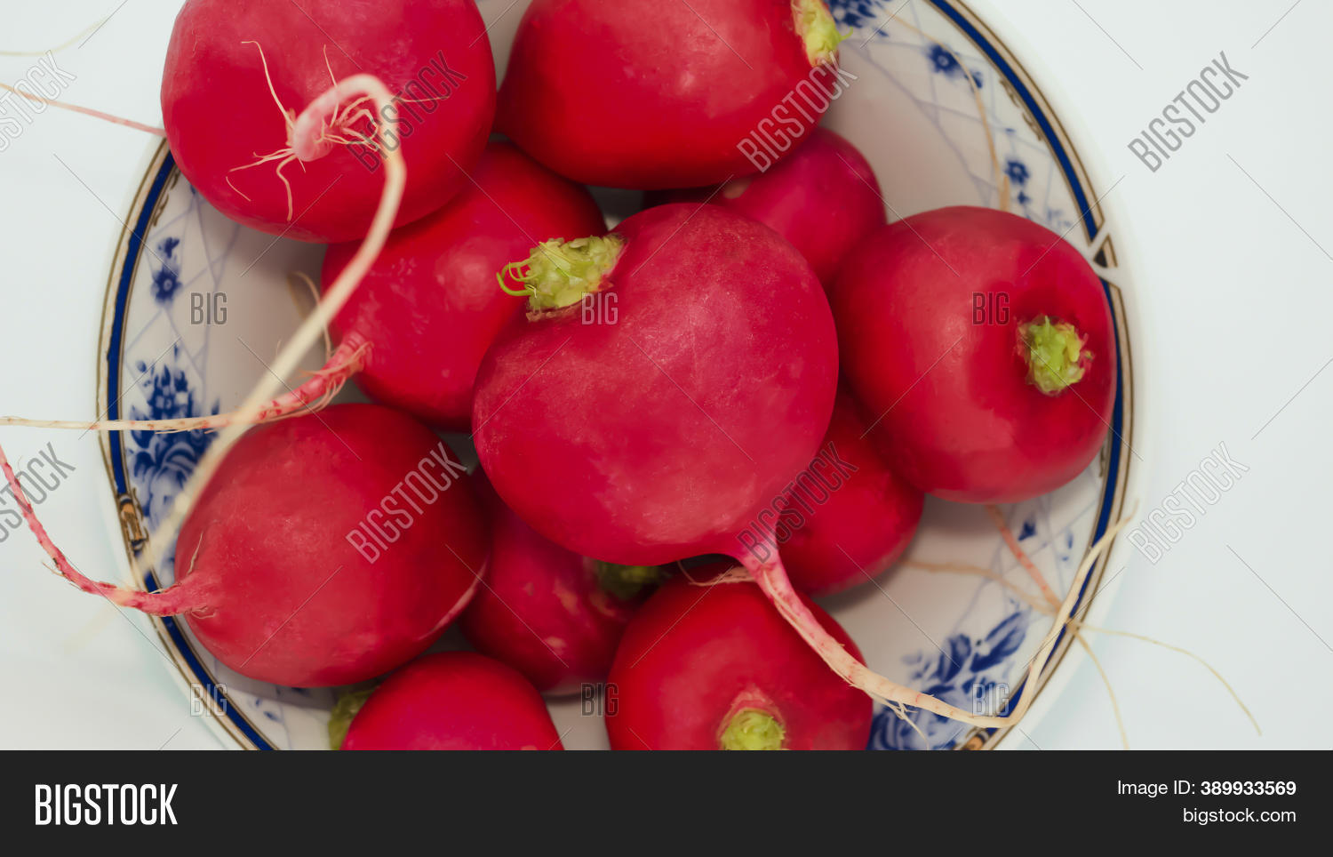 Radish Plate, Top View Image & Photo (Free Trial) | Bigstock