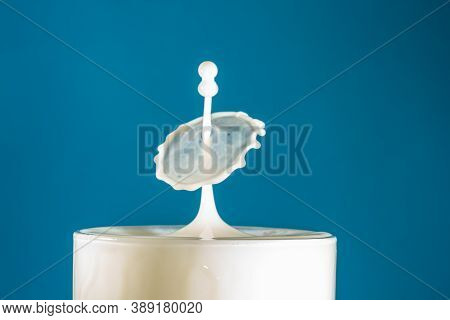 Two Drops Milk Fall Image & Photo (Free Trial) | Bigstock