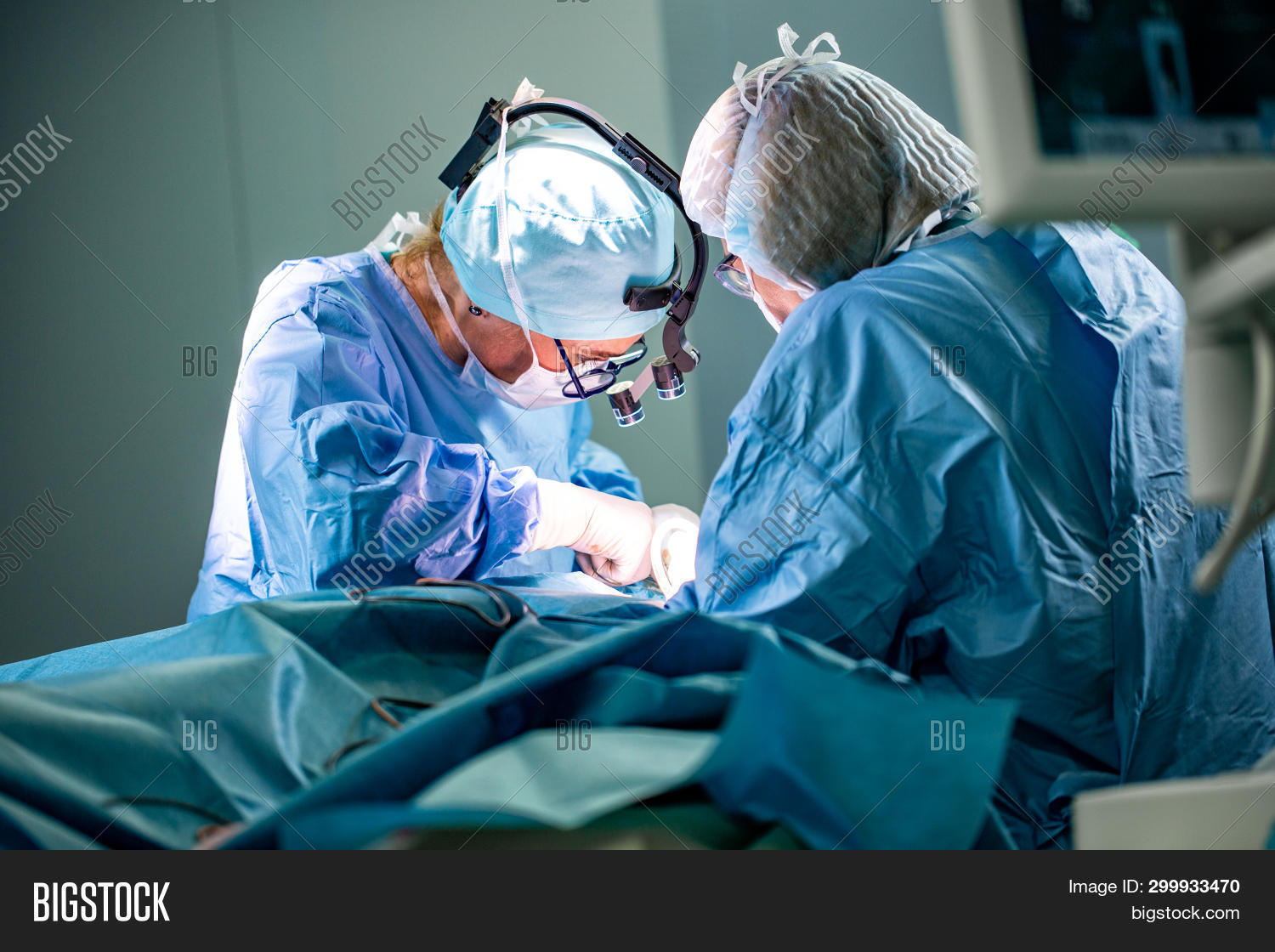 Surgeon His Assistant Image & Photo (Free Trial) | Bigstock