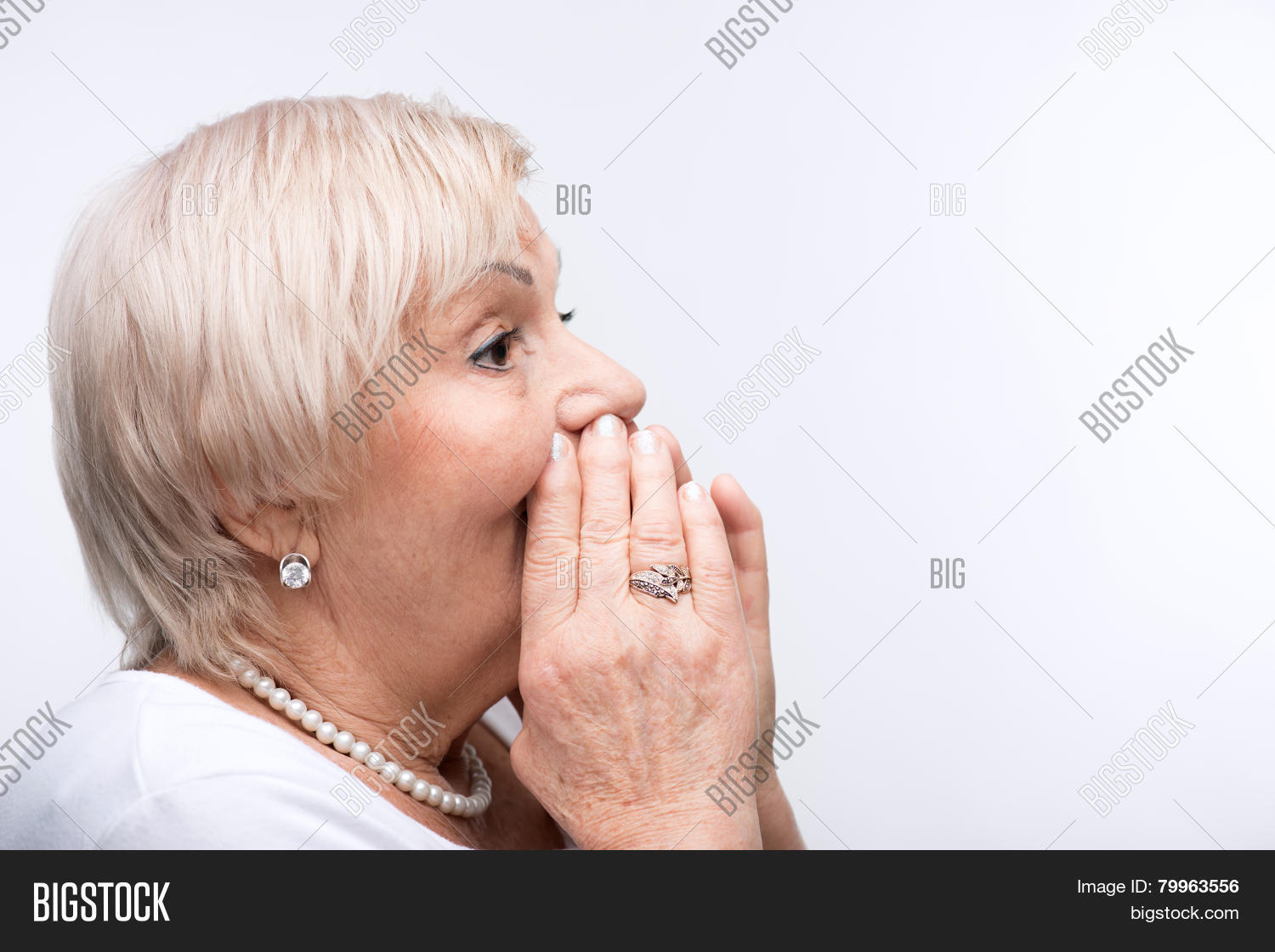 Elderly Lady Shouting Image & Photo (Free Trial) | Bigstock