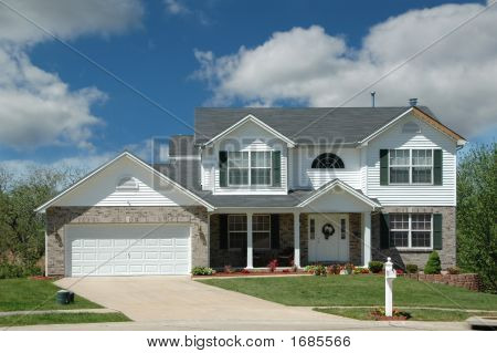 Modern Middle Class American Home Stock Photo & Stock Images | Bigstock